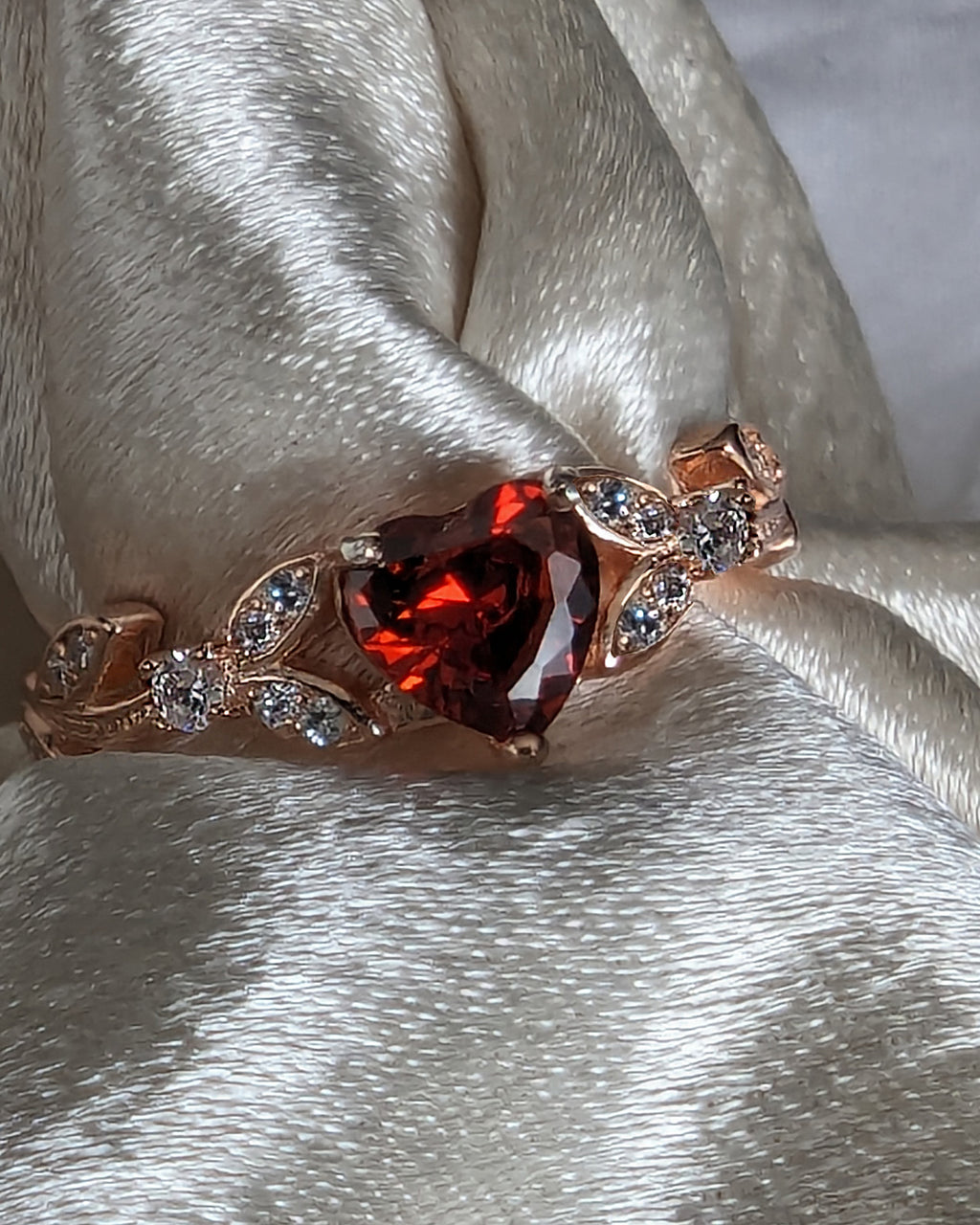 garnet ring heart